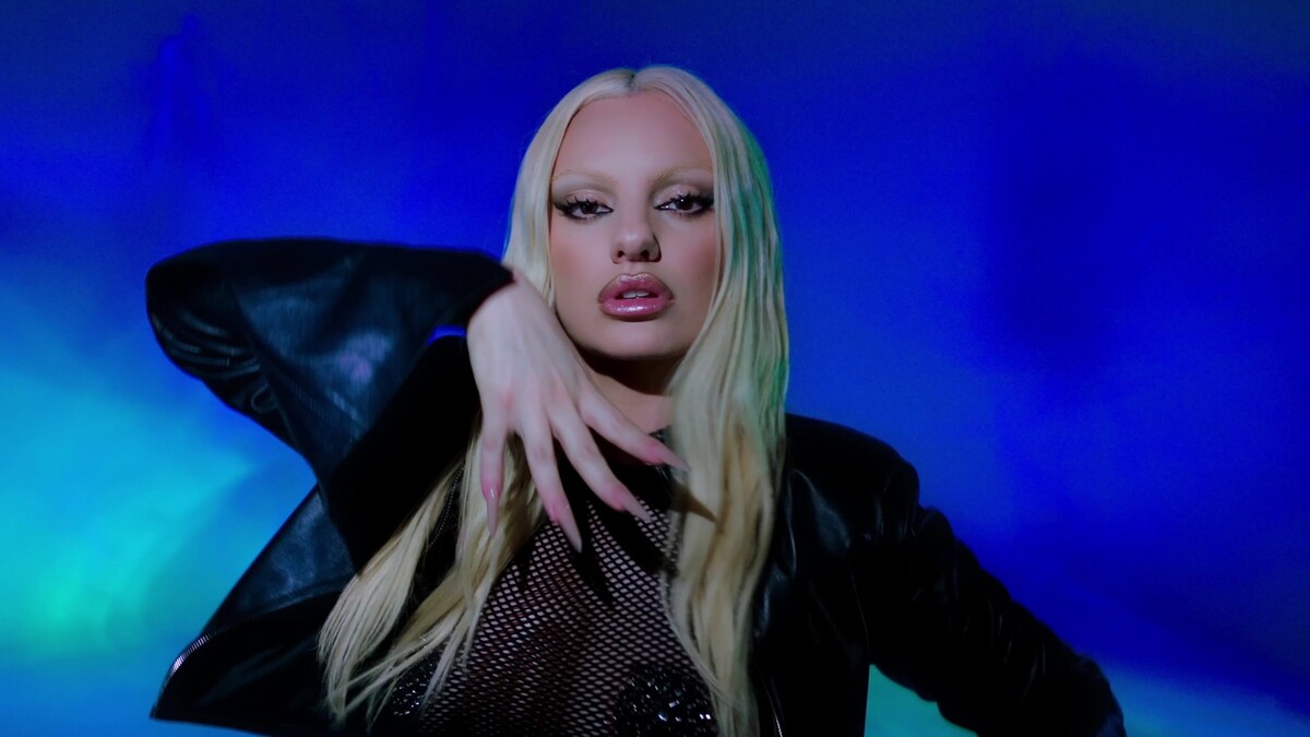 Bobo by Alexandra Stan (Music video): Reviews, Ratings, Credits, Song ...