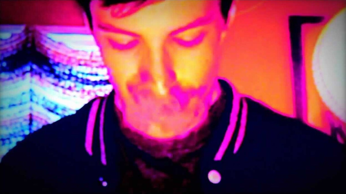 1995(Valvenis) by Bones (Music video, Cloud Rap): Reviews, Ratings, Credits, Song list - Rate ...