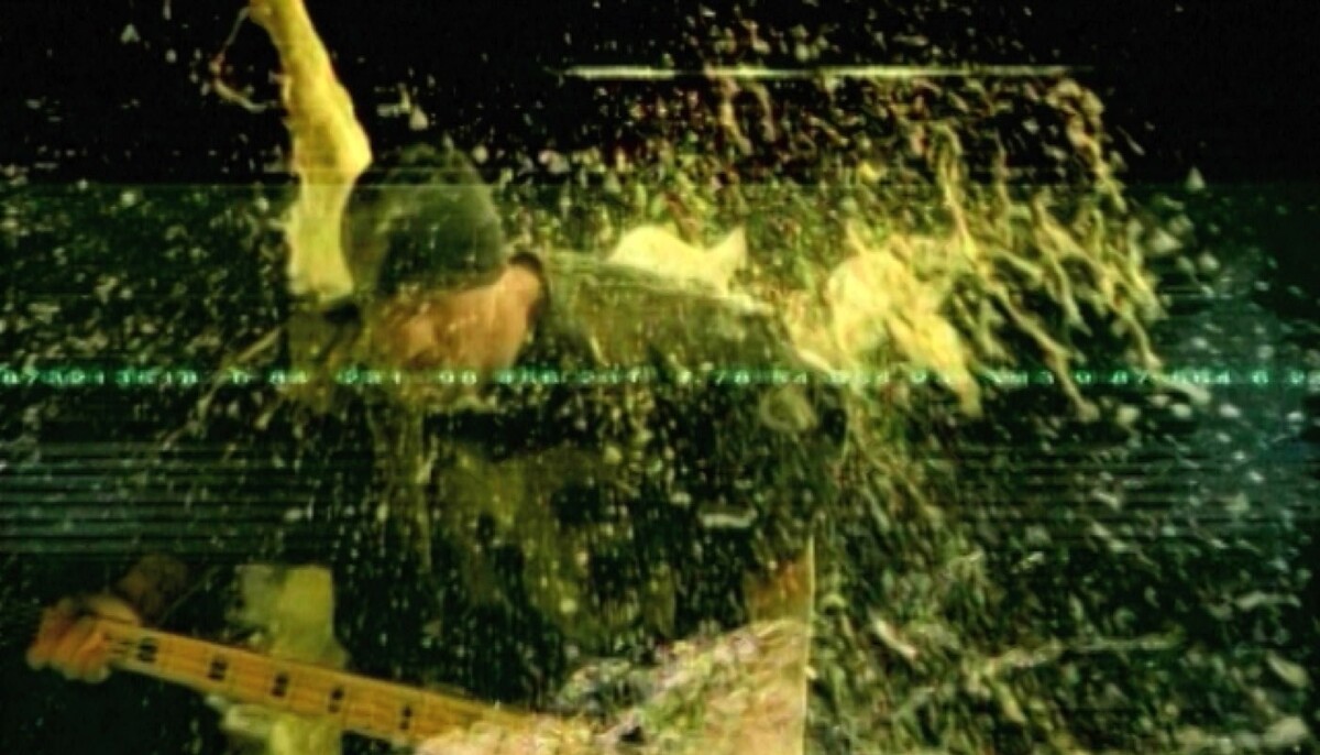 Linchpin by Fear Factory (Music video, Industrial Metal): Reviews ...