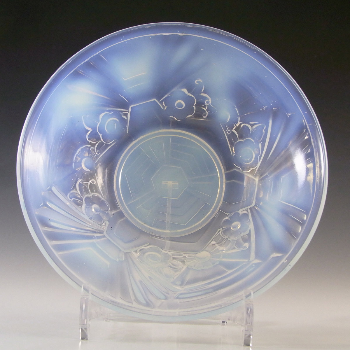 Hydro by Nexcyia (Single): Reviews, Ratings, Credits, Song list - Rate ...