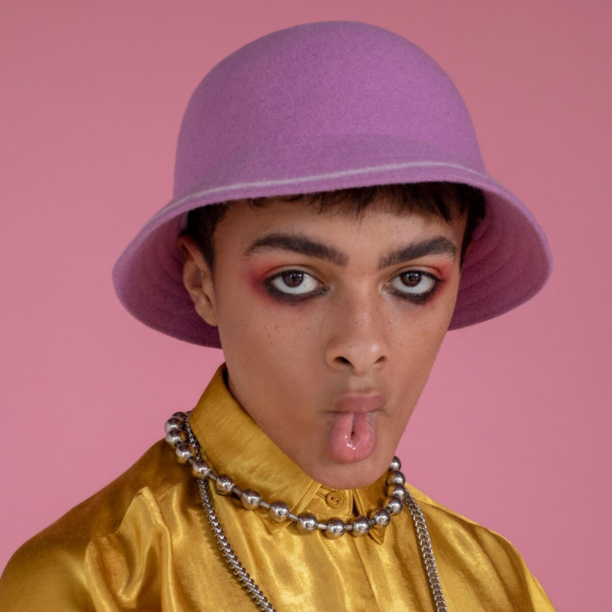 Makeup Drawer by Isaac Dunbar (Single, Synthpop): Reviews, Ratings ...