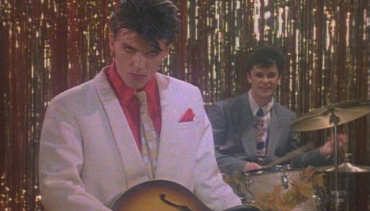 Digging Your Scene by The Blow Monkeys (Music video, Blue-Eyed Soul ...