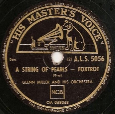 A String of Pearls / Blue Rain by Glenn Miller and His Orchestra ...