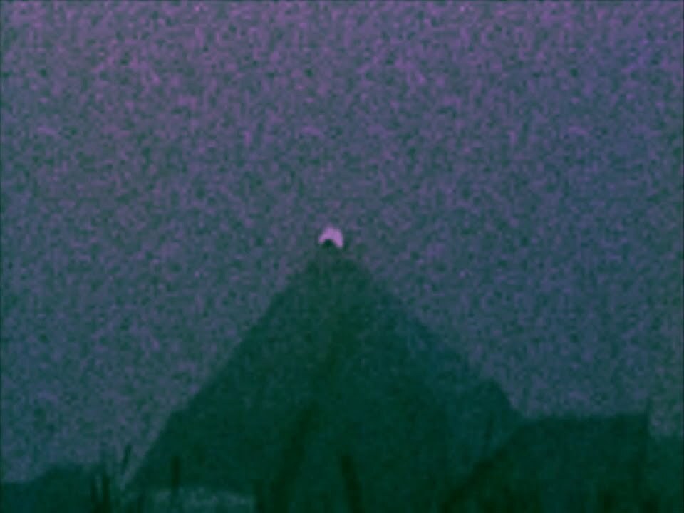 Oolite Gate Rotation by DAKTYLOI (Music video): Reviews, Ratings ...