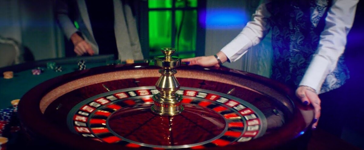 XXL by Yanix (Music video): Reviews, Ratings, Credits, Song list - Rate ...