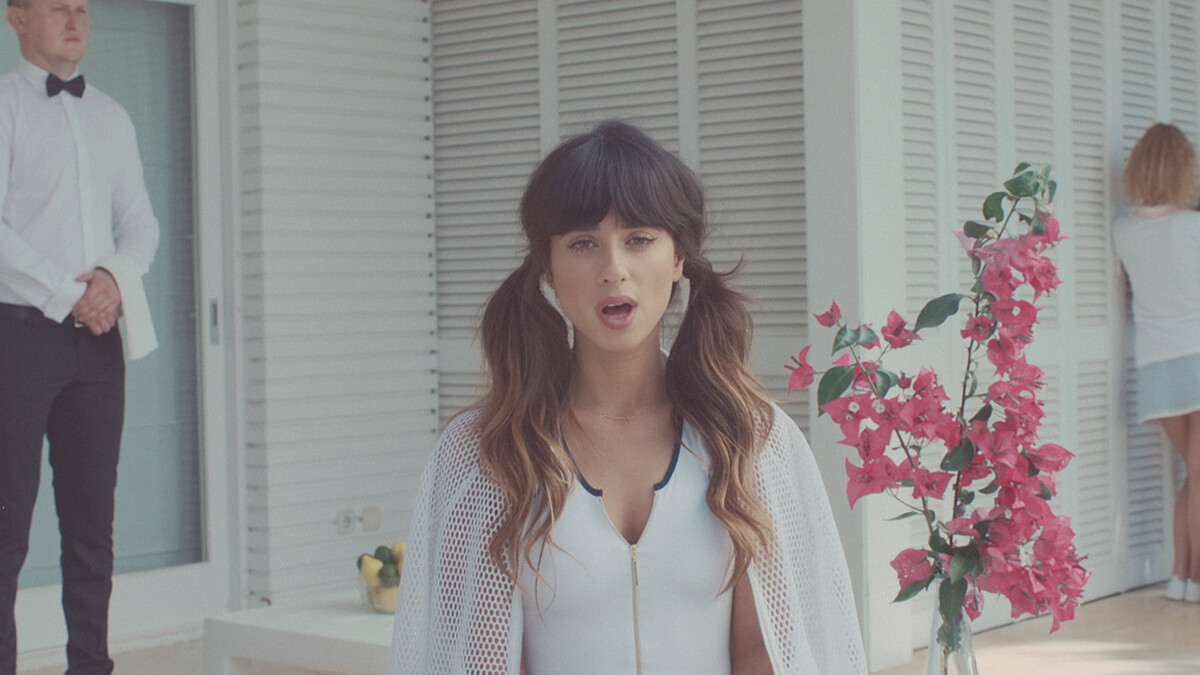 Glorious by Foxes (Music video): Reviews, Ratings, Credits, Song list ...