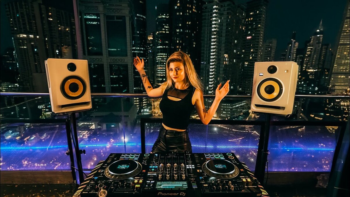 Hysta set from Malaysia by Hysta (Video, Nu Style Gabber): Reviews ...