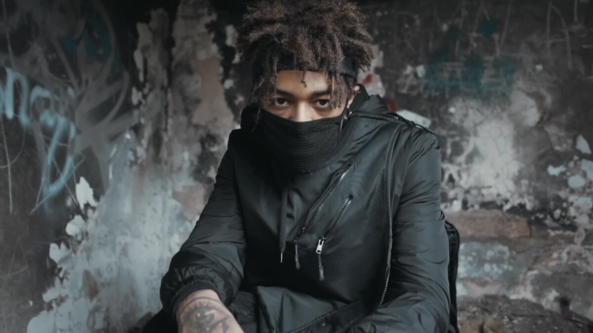 KING, SCAR. by Scarlxrd (Music video): Reviews, Ratings, Credits, Song list - Rate Your Music