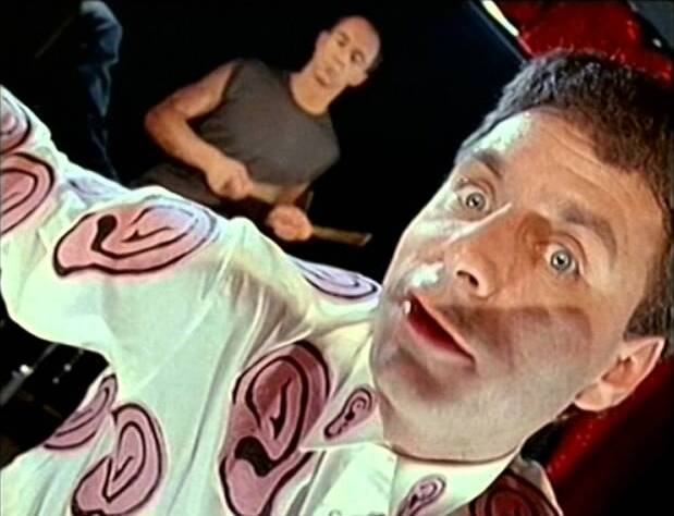 Eardrum Buzz by Wire (Music video): Reviews, Ratings, Credits, Song ...