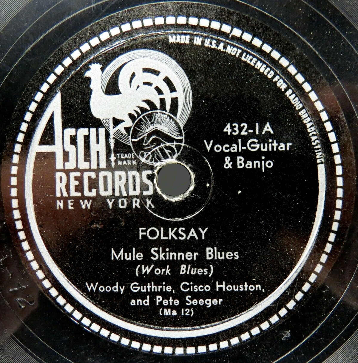 Mule Skinner Blues / 900 Miles by Woody Guthrie, Cisco Houston & Pete ...