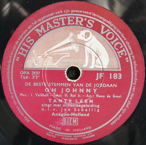 Oh Johnny / Ik ben zo verliefd by Tante Leen (Single; HMV; JF 183 ...