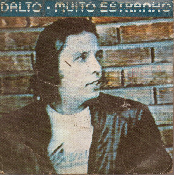 Muito estranho / Flash-Back by Dalto (Single, Adult Contemporary ...
