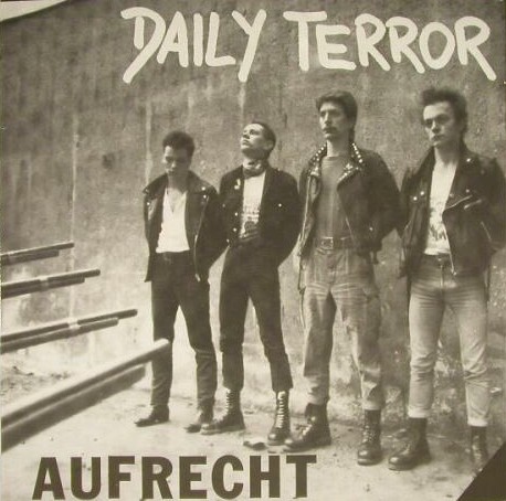 Aufrecht by Daily Terror (Album, Deutschpunk): Reviews, Ratings ...