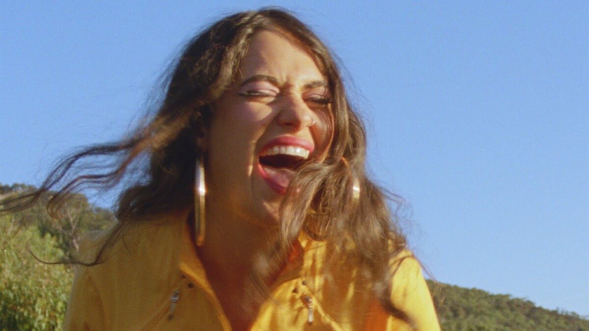Dinah by Maple Glider (Music video): Reviews, Ratings, Credits, Song ...