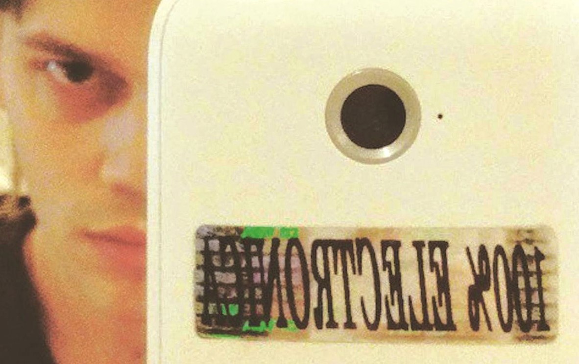 100% Electronica by George Clanton (Album; Plastic Response; PR32 ...