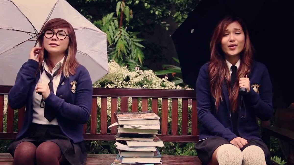 Manong Guard by Emmanuelle (Music video, Contemporary R&B): Reviews, Ratings, Credits, Song list ...