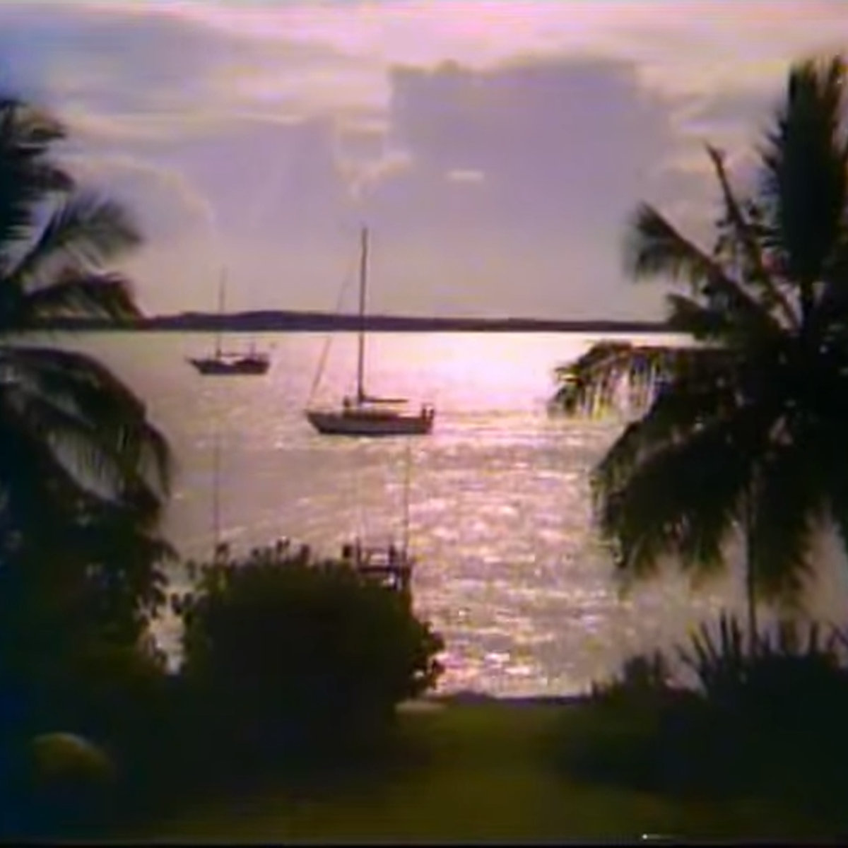 Splendor by Cosmic Cycler (Album, Vaporwave): Reviews, Ratings, Credits ...