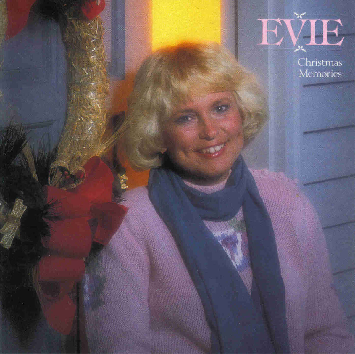 Christmas Memories by Evie (Compilation, Christmas Music): Reviews ...