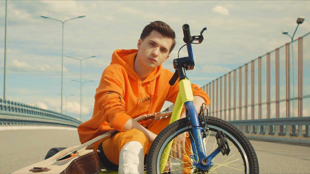 Snow Monkey by Marcin (Music video): Reviews, Ratings, Credits, Song list - Rate Your Music