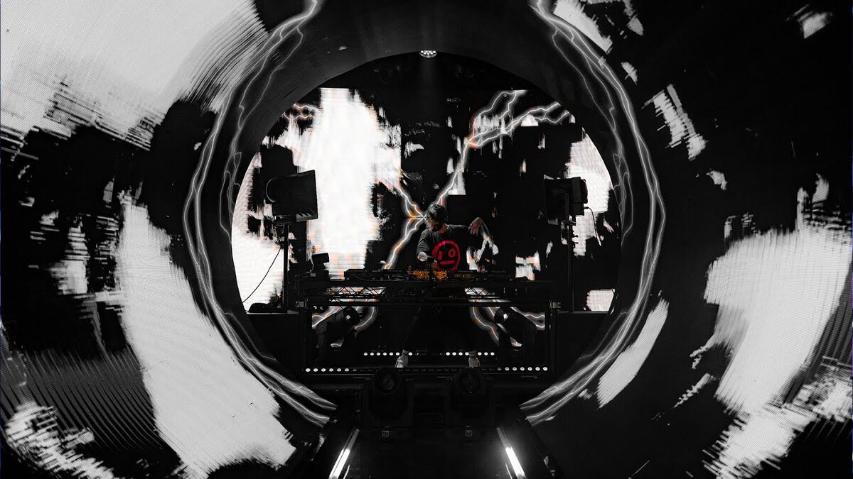 EDC Las Vegas Virtual Rave-a-Thon by i_o (Video): Reviews, Ratings ...