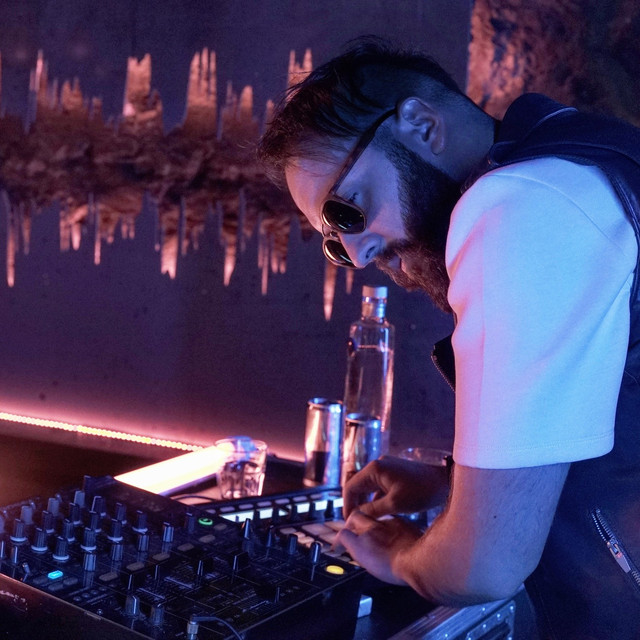 Mixey Albums: songs, discography, biography, and listening guide - Rate ...