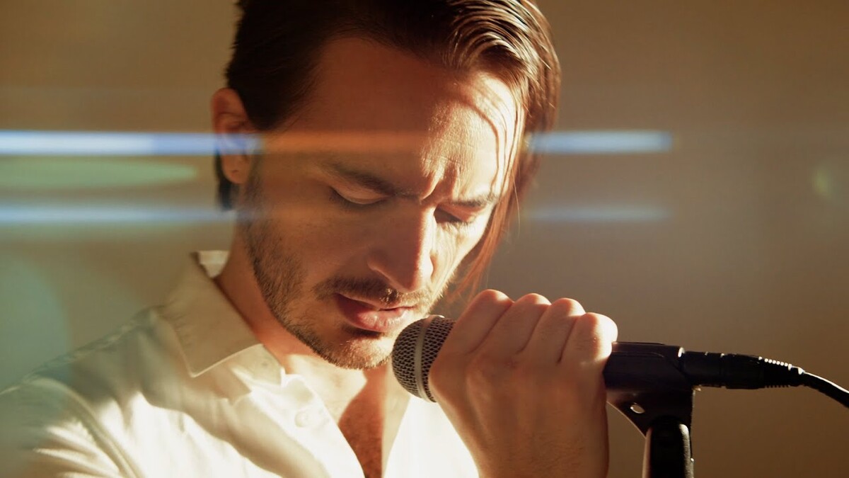 I Can't Tell by Titanic Sinclair (Music video): Reviews, Ratings, Credits, Song list - Rate Your ...