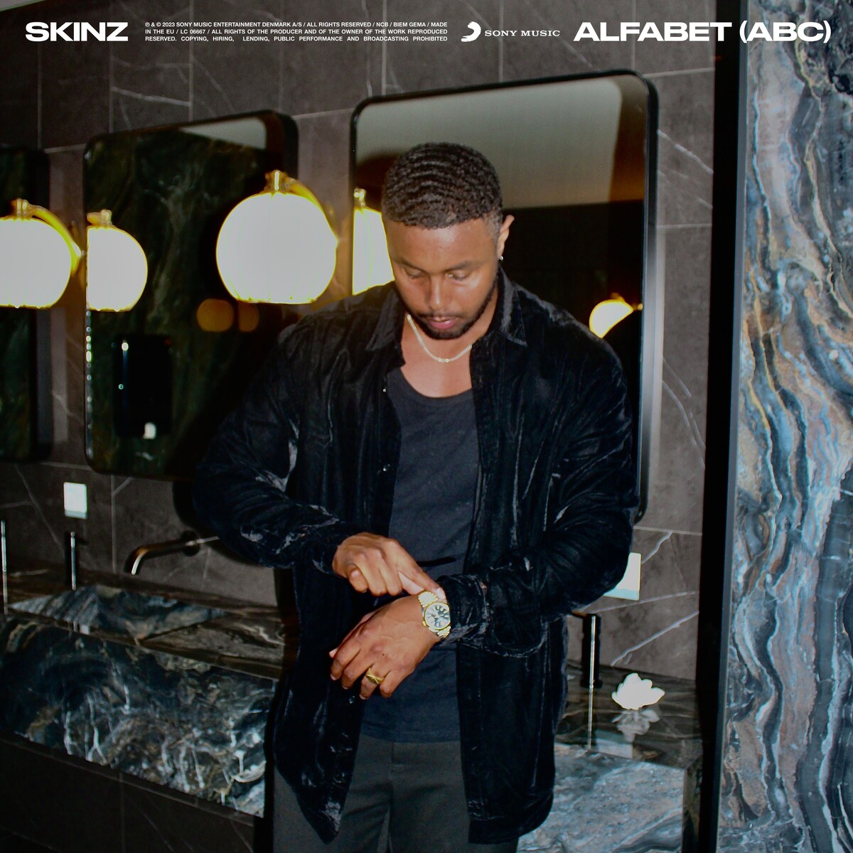Alfabet (ABC) by Skinz (Single): Reviews, Ratings, Credits, Song list ...