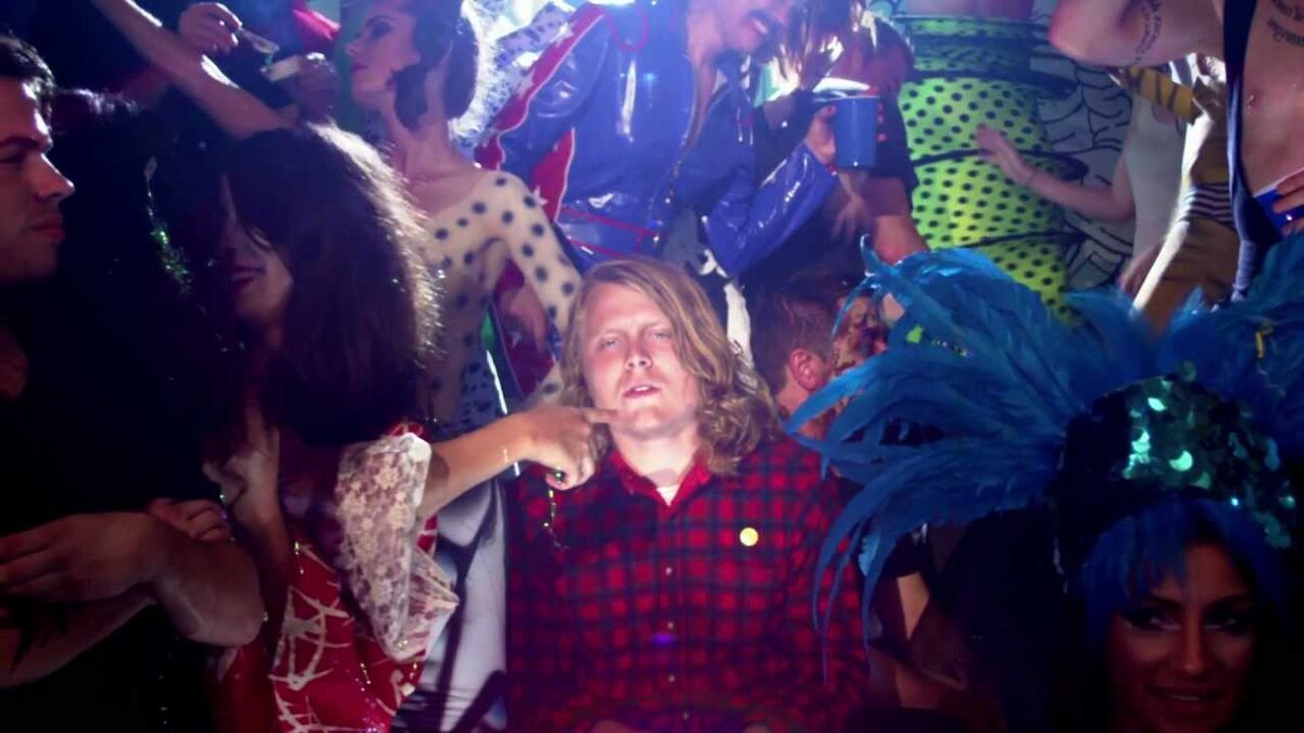 Goodbye Bread by Ty Segall (Music video): Reviews, Ratings, Credits, Song list - Rate Your Music