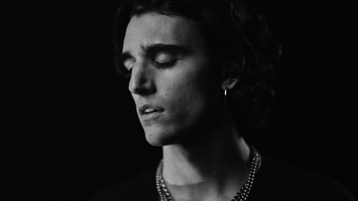 Persephone by Tamino (Music video): Reviews, Ratings, Credits, Song list - Rate Your Music