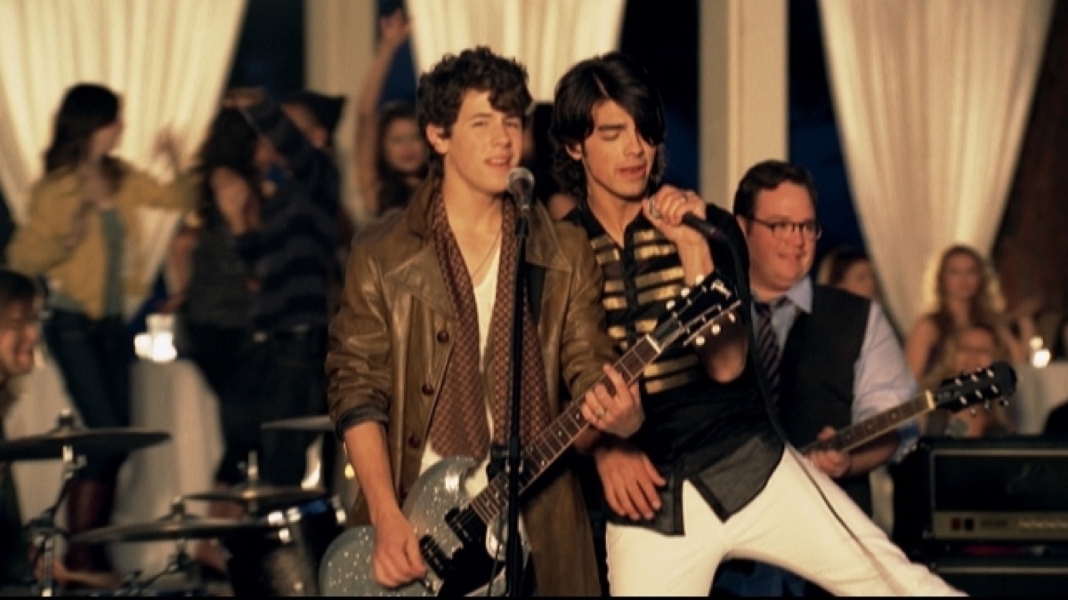 Burnin' Up by Jonas Brothers (Music video): Reviews, Ratings, Credits ...