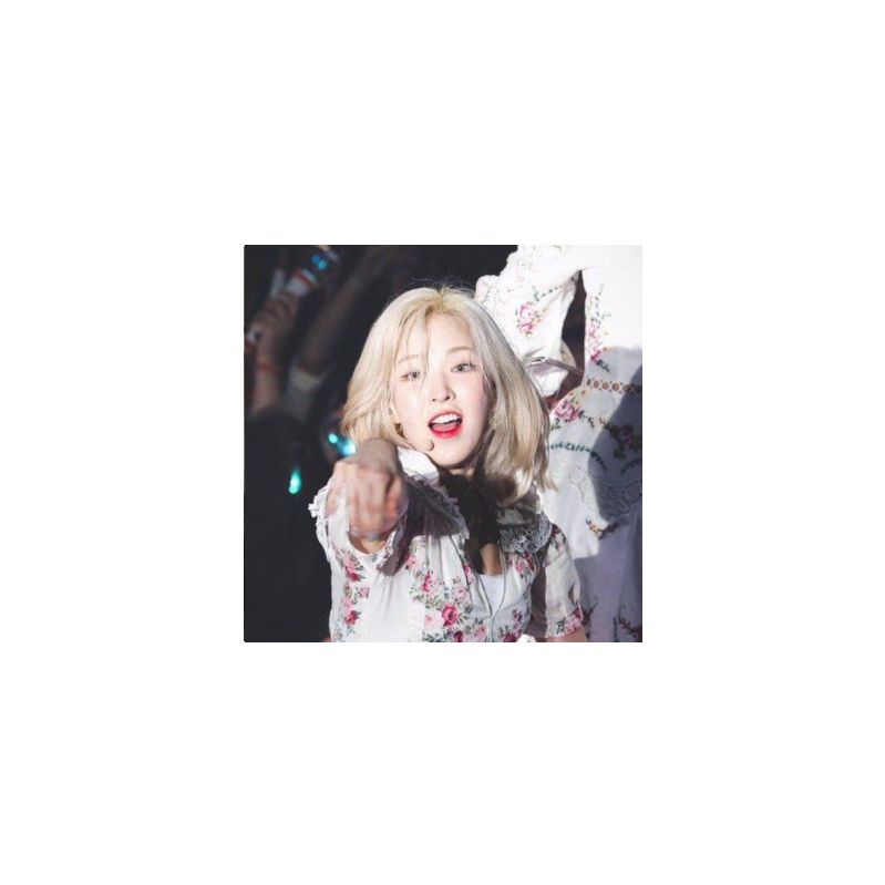 lunaa Albums: songs, discography, biography, and listening guide - Rate ...