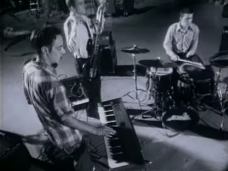 Outta Space Canoe Race by 5ive Style (Music video, Indie Rock): Reviews ...