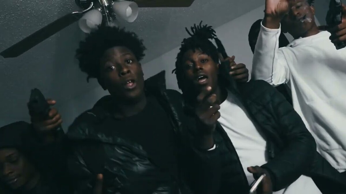 I Can Merch by Channel4 Mark x Deeglokk (Music video, Trap): Reviews ...