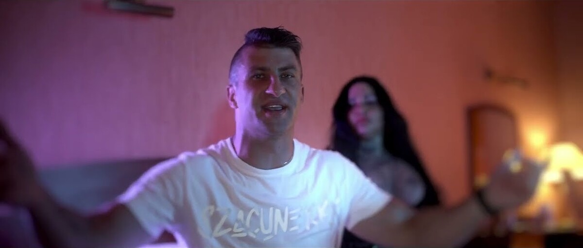 Hallooo by Kazik Klimat (Music video): Reviews, Ratings, Credits, Song ...