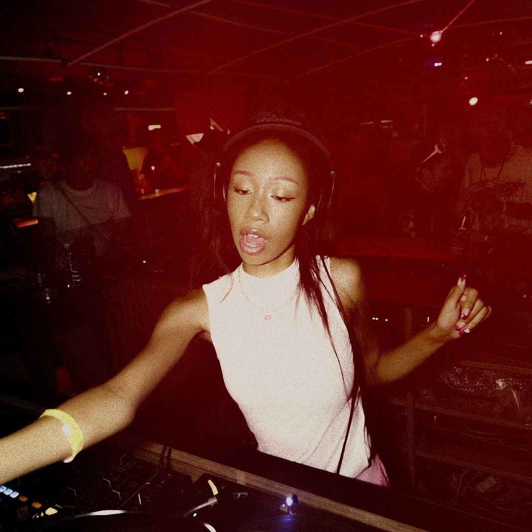 Diesel TRACKS by nasthug (DJ Mix): Reviews, Ratings, Credits, Song list ...