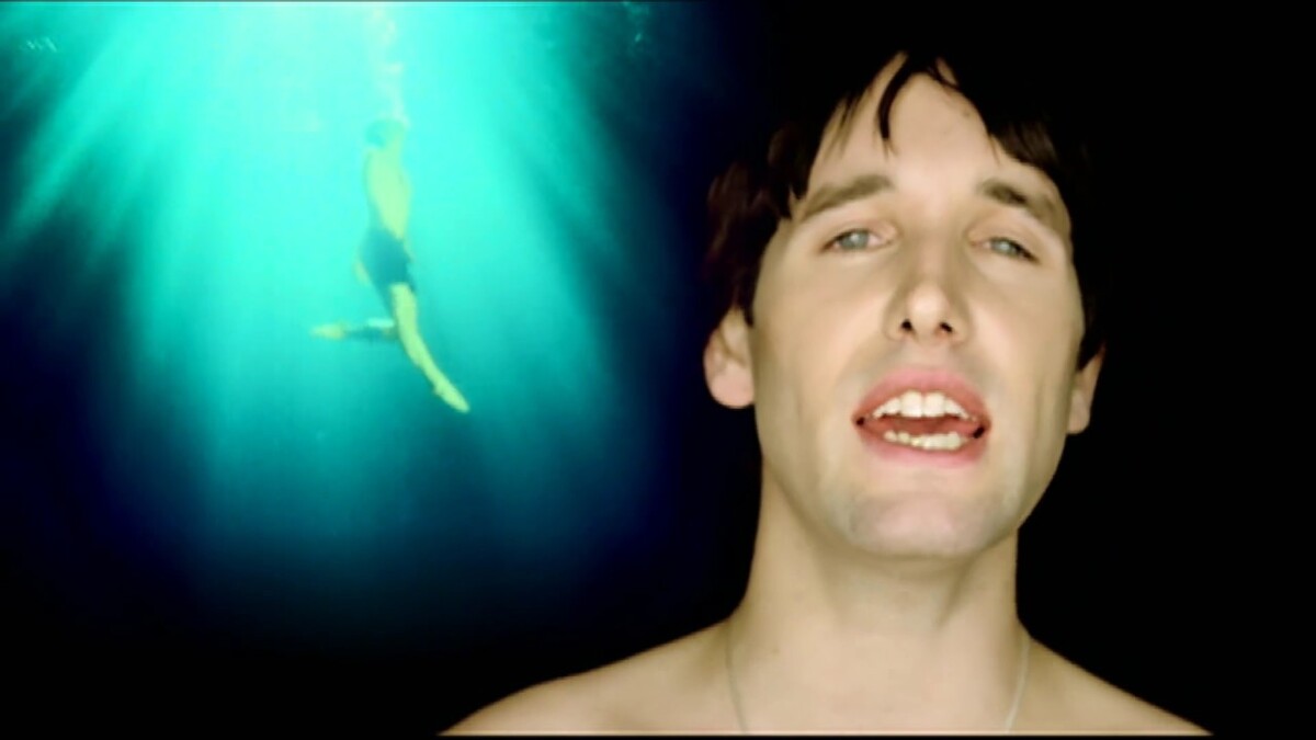 Shining Light by Ash (Music video): Reviews, Ratings, Credits, Song ...