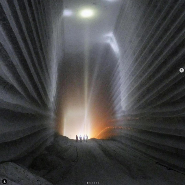 Stand Right There? by D00der (Single): Reviews, Ratings, Credits, Song ...