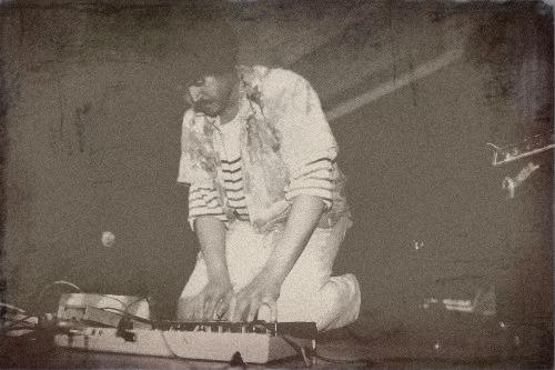 Live 12/07/09 by James Ferraro (Bootleg, Ambient): Reviews, Ratings ...