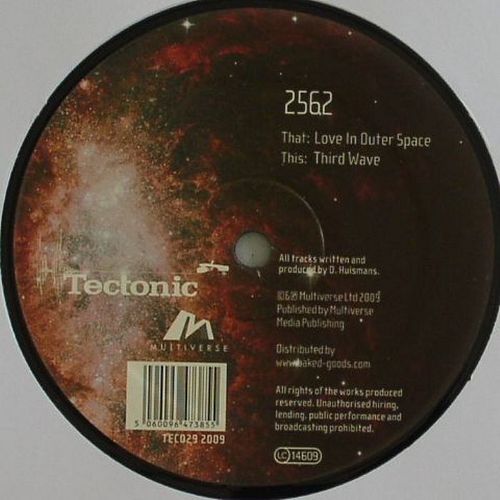 Love in Outer Space / Third Wave by 2562 (Single, Dubstep): Reviews, Ratings, Credits, Song list ...