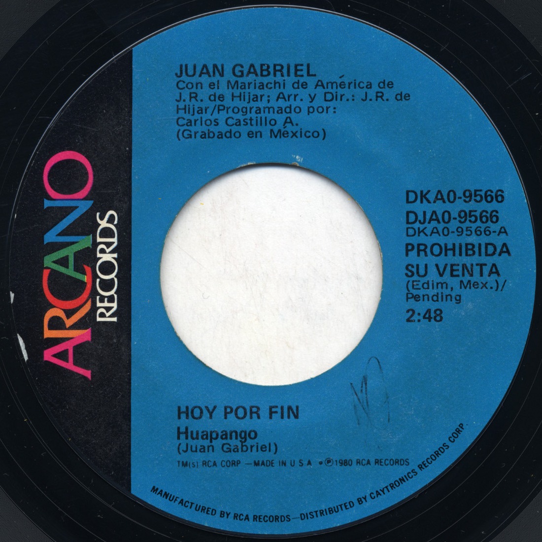 Hoy por fin / Te sigo amando by Juan Gabriel con el Mariachi de America ...