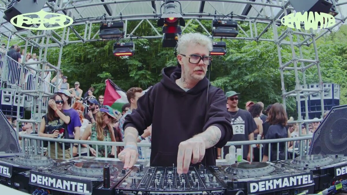 Dekmantel Ten: Radar by Loefah (Video): Reviews, Ratings, Credits, Song ...