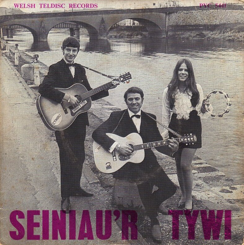 Seiniau'r Tywi Albums: songs, discography, biography, and listening ...