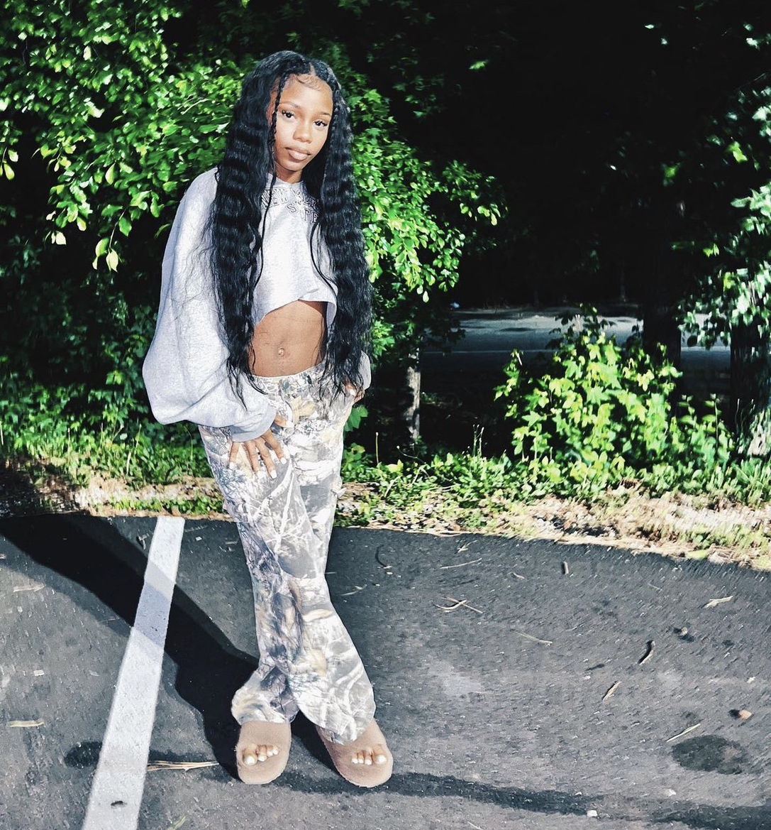 Launch It by kynlary (Single, PluggnB): Reviews, Ratings, Credits, Song ...