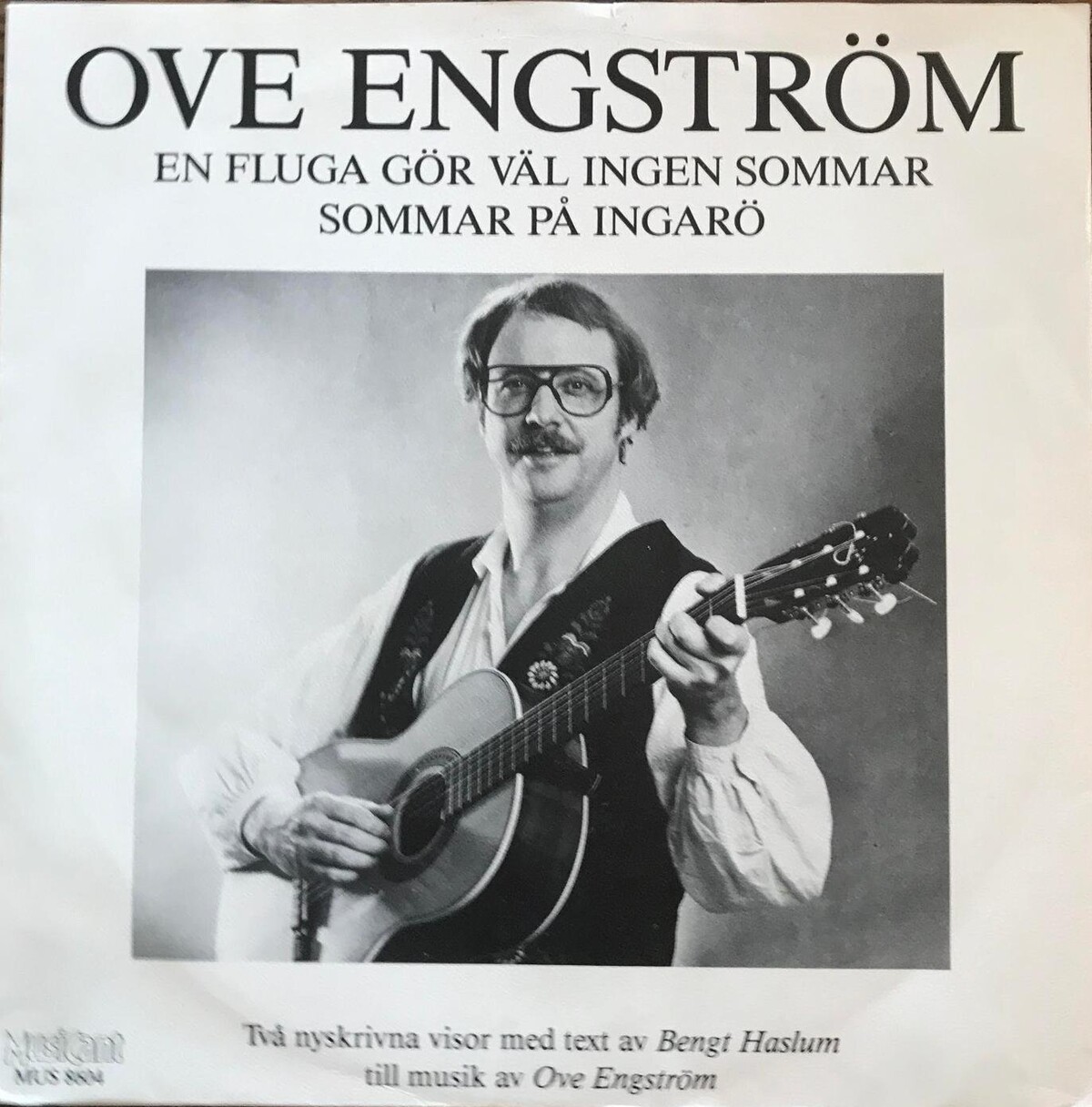 En fluga gör väl ingen sommar / Sommar på Ingarö by Ove Engström ...