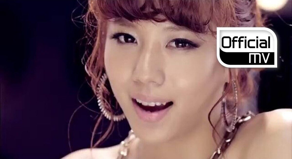 Style by Rania (Music video): Reviews, Ratings, Credits, Song list ...