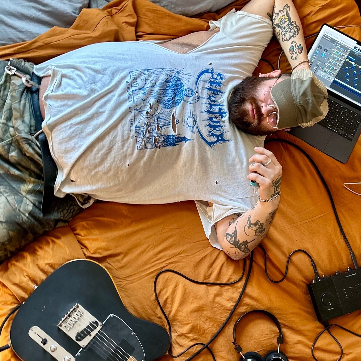 Halfmoon by Ben Bondy (Single, Slowcore): Reviews, Ratings, Credits ...