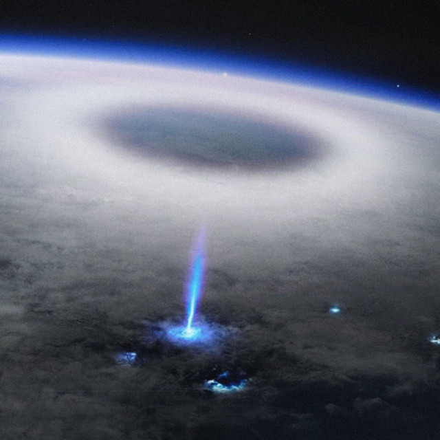 Spright Blue by To Be Gentle (Single): Reviews, Ratings, Credits, Song ...