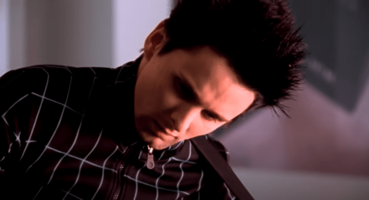 Plug in Baby by Muse (Music video, Alternative Rock): Reviews, Ratings ...