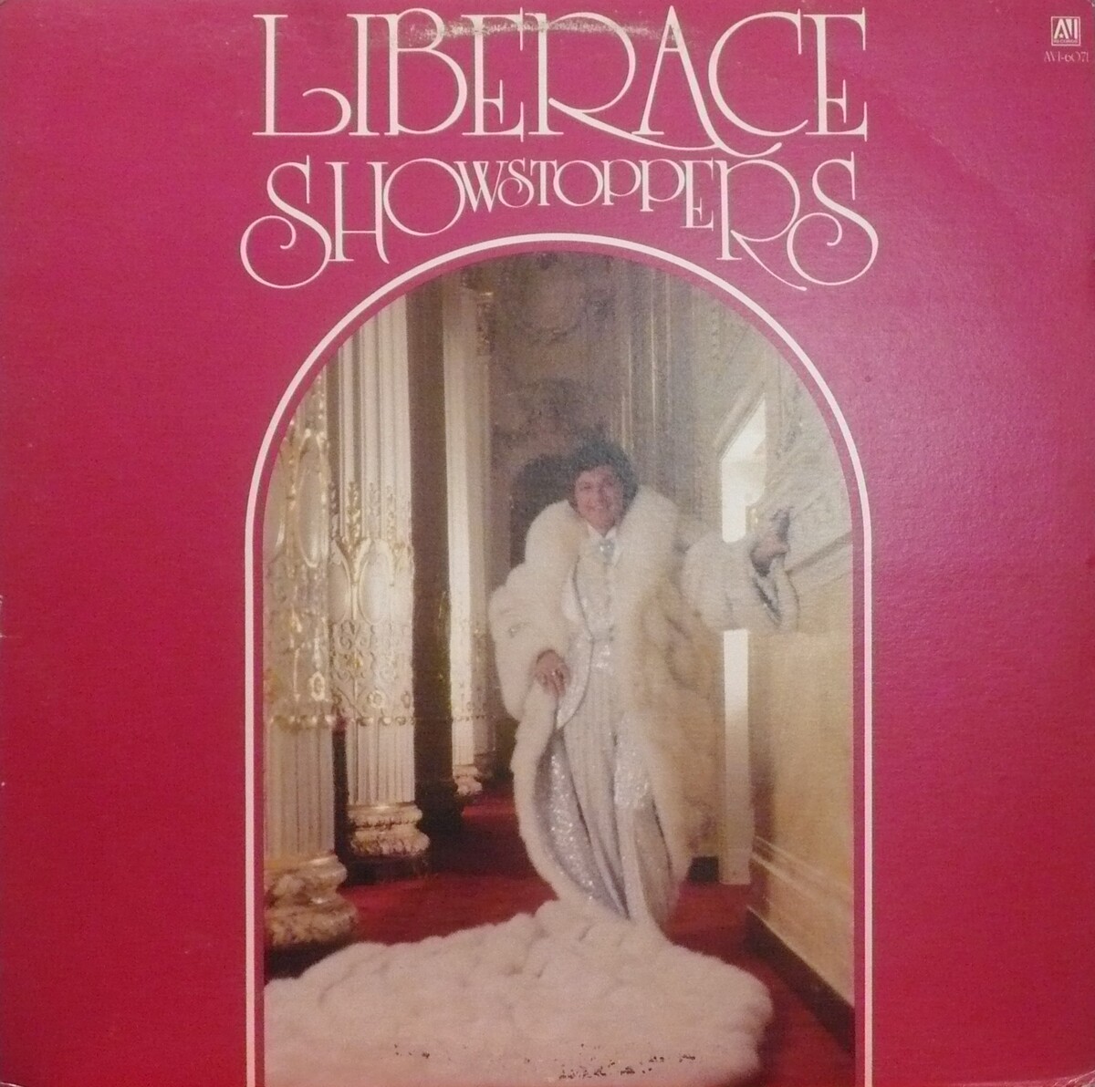 Showstoppers by Liberace (Album): Reviews, Ratings, Credits, Song list ...