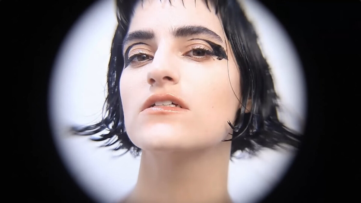 Looking Down the Barrel of a Gun by Mattiel (Music video): Reviews ...